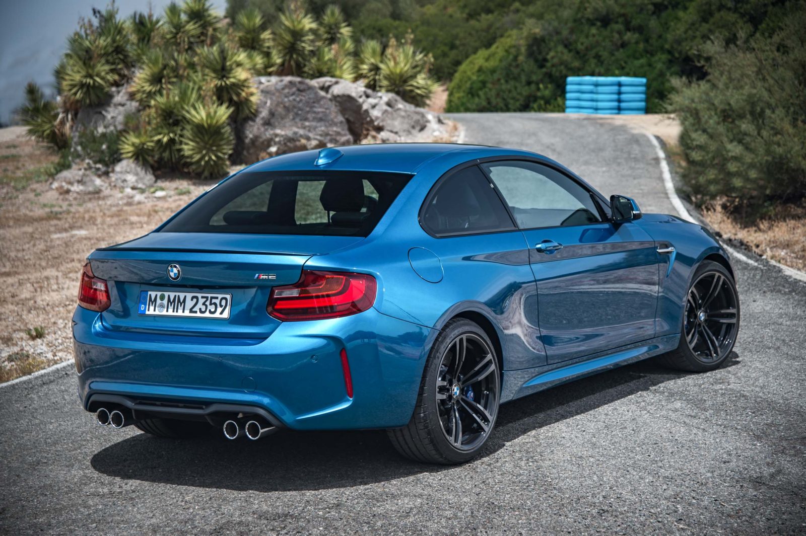 El color en movimiento. Parte 2: BMW Blau – 8000vueltas.com